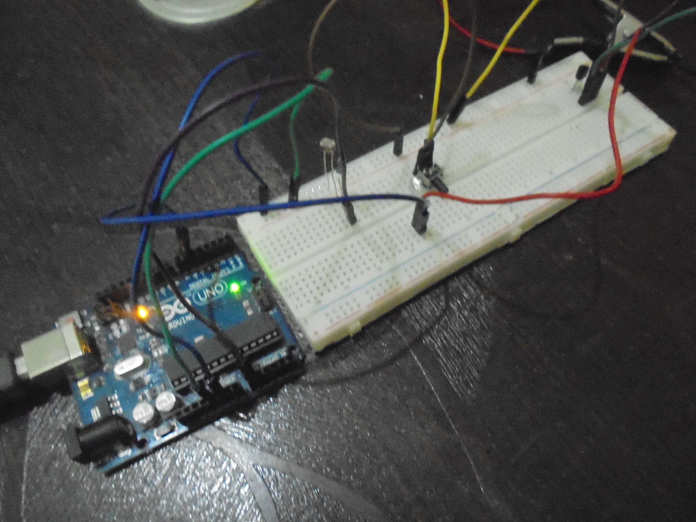 Automatic Night Light(Photoresistor Based) : 5 Steps - Instructables