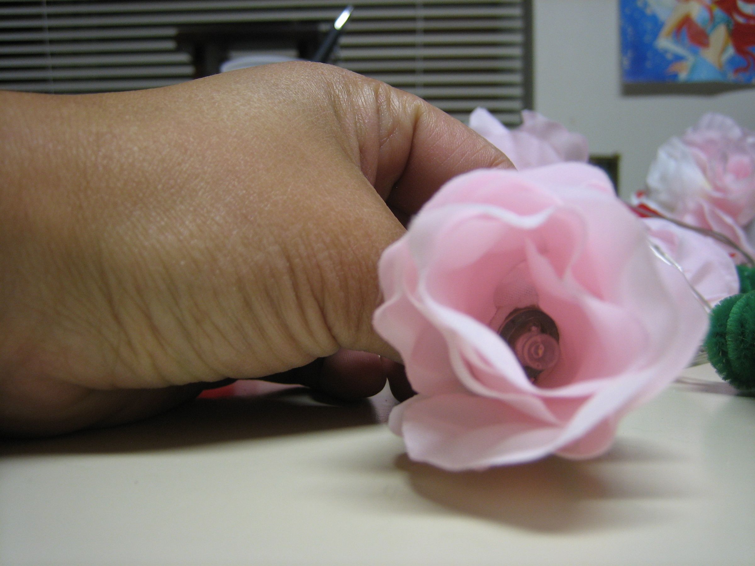 Assemble Your Own LED Rose Bouquet : 4 Steps (with Pictures ...