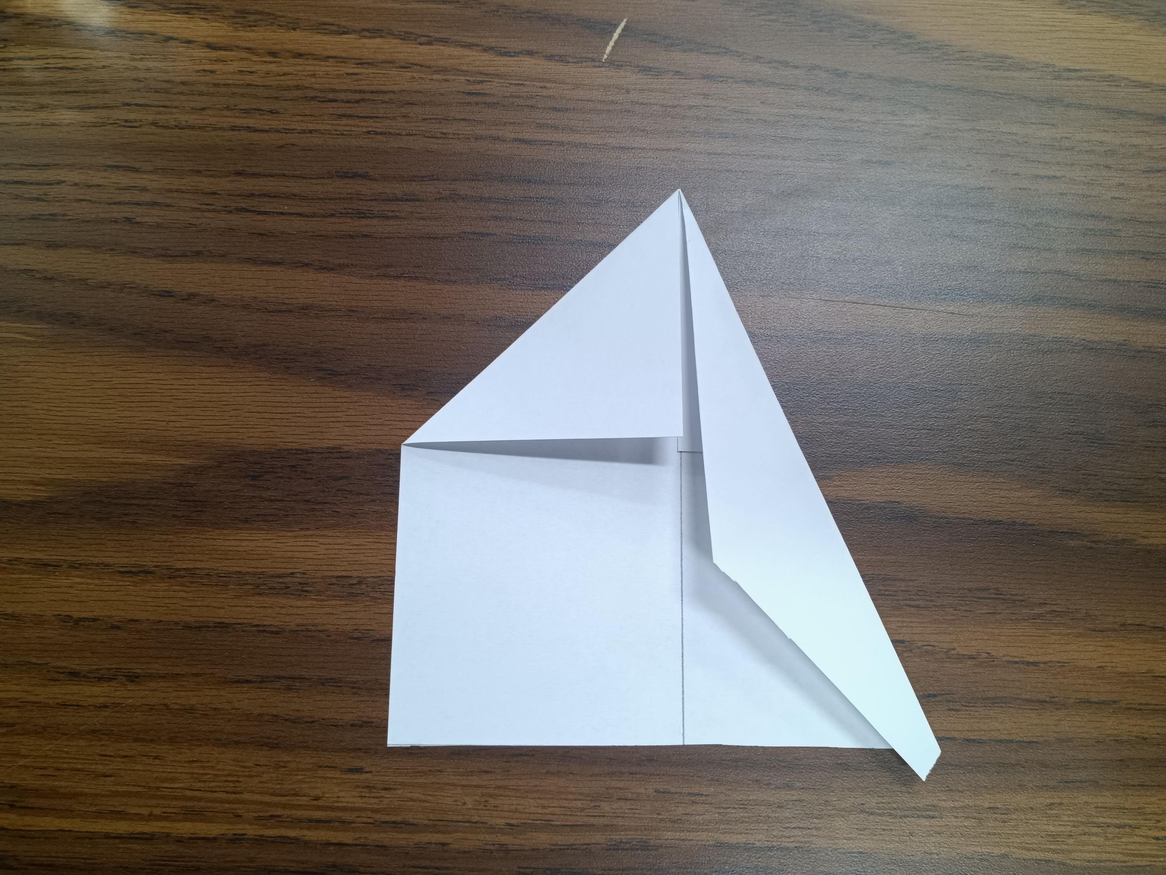 a Fast and Simple Speed Paper Airplane : 8 Steps - Instructables