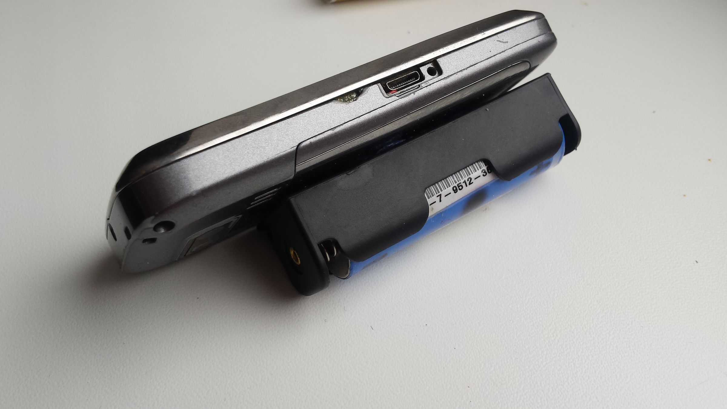 18650 Battery Powered Emergency/Survival Phone : 4 Steps (with Pictures ...