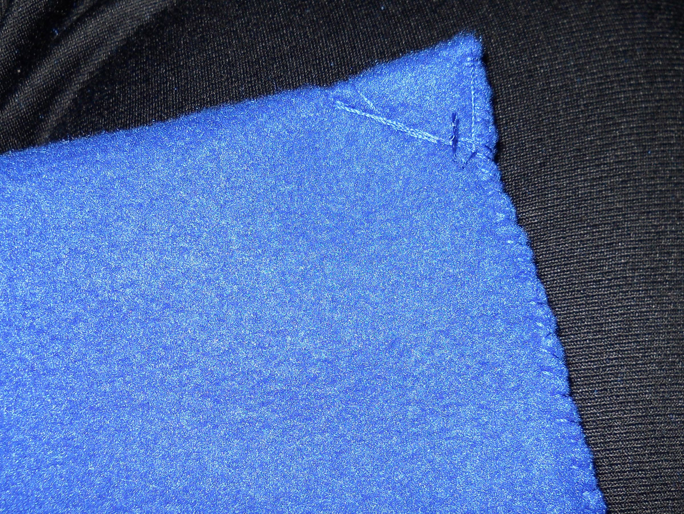 Easy Hooded Fleece Cape for Children or Adults : 7 Steps (with Pictures ...