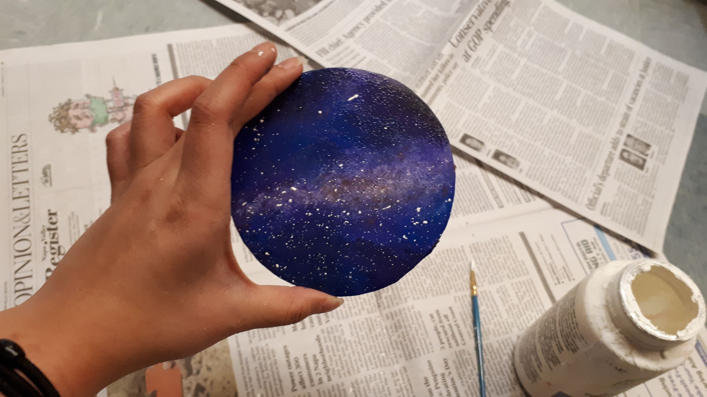 Galaxy Hanging Wall Decoration : 11 Steps - Instructables