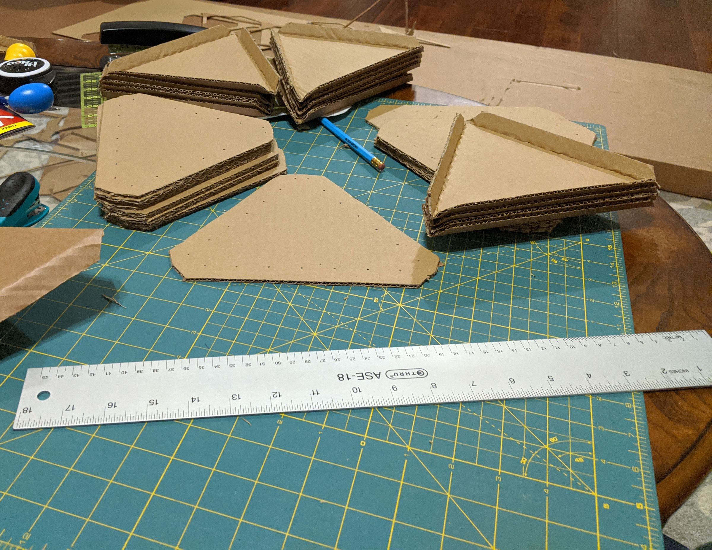 Cardboard Geodesic Dome : 7 Steps (with Pictures) - Instructables