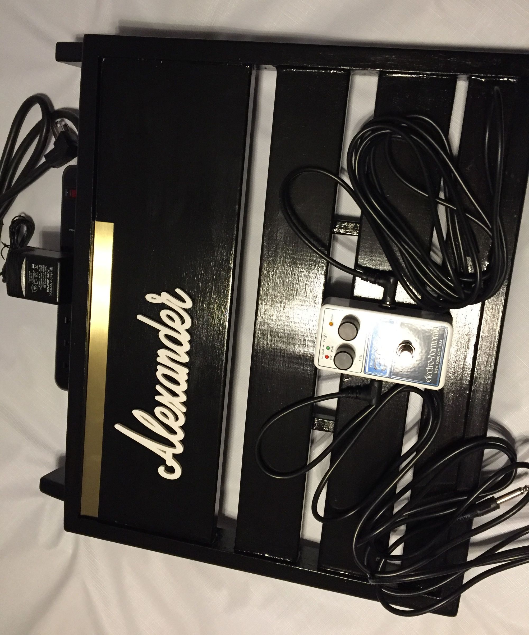 Guitar Effects Custom Pedal Board : 4 Steps (with Pictures) - Instructables