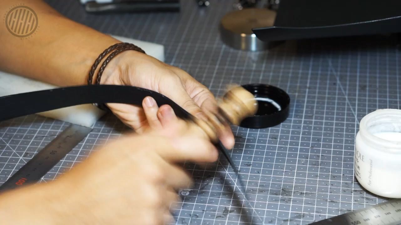 Making a Simple Clutch : 9 Steps (with Pictures) - Instructables