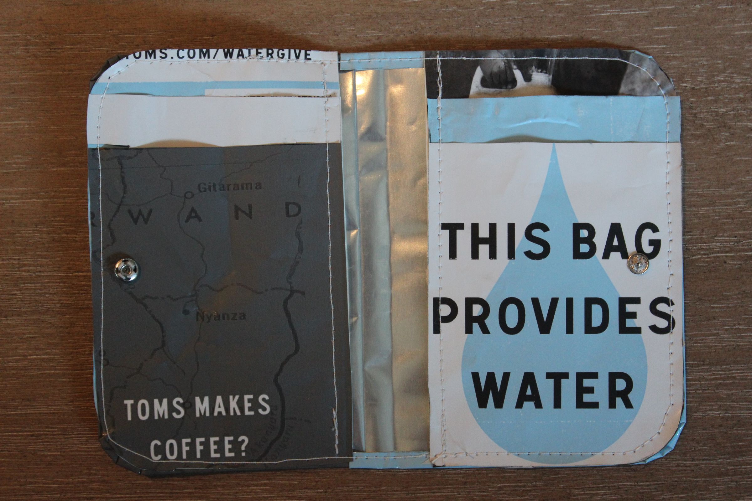 DIY Coffee Bag Wallet : 6 Steps (with Pictures) - Instructables