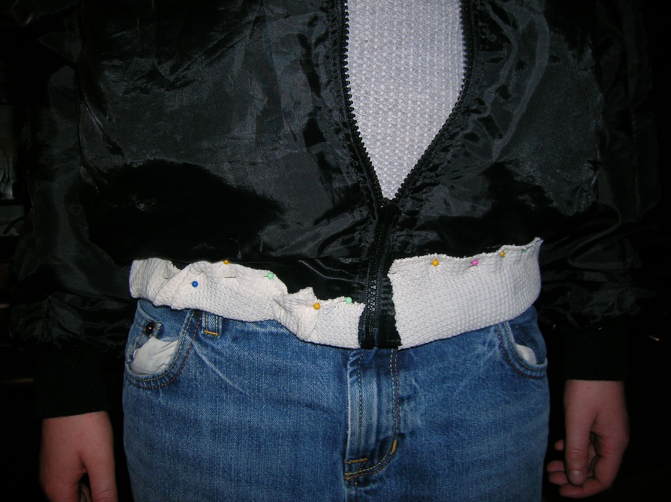 How to Repair a Leather Jacket by Hand : 6 Steps - Instructables