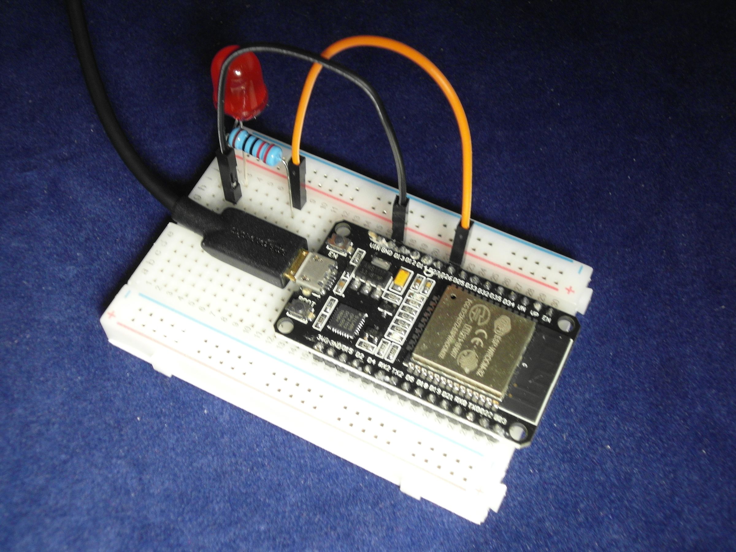 ESP32-Touch, Hall, I2C, PWM, ADC, & DAC : 7 Steps (with Pictures ...