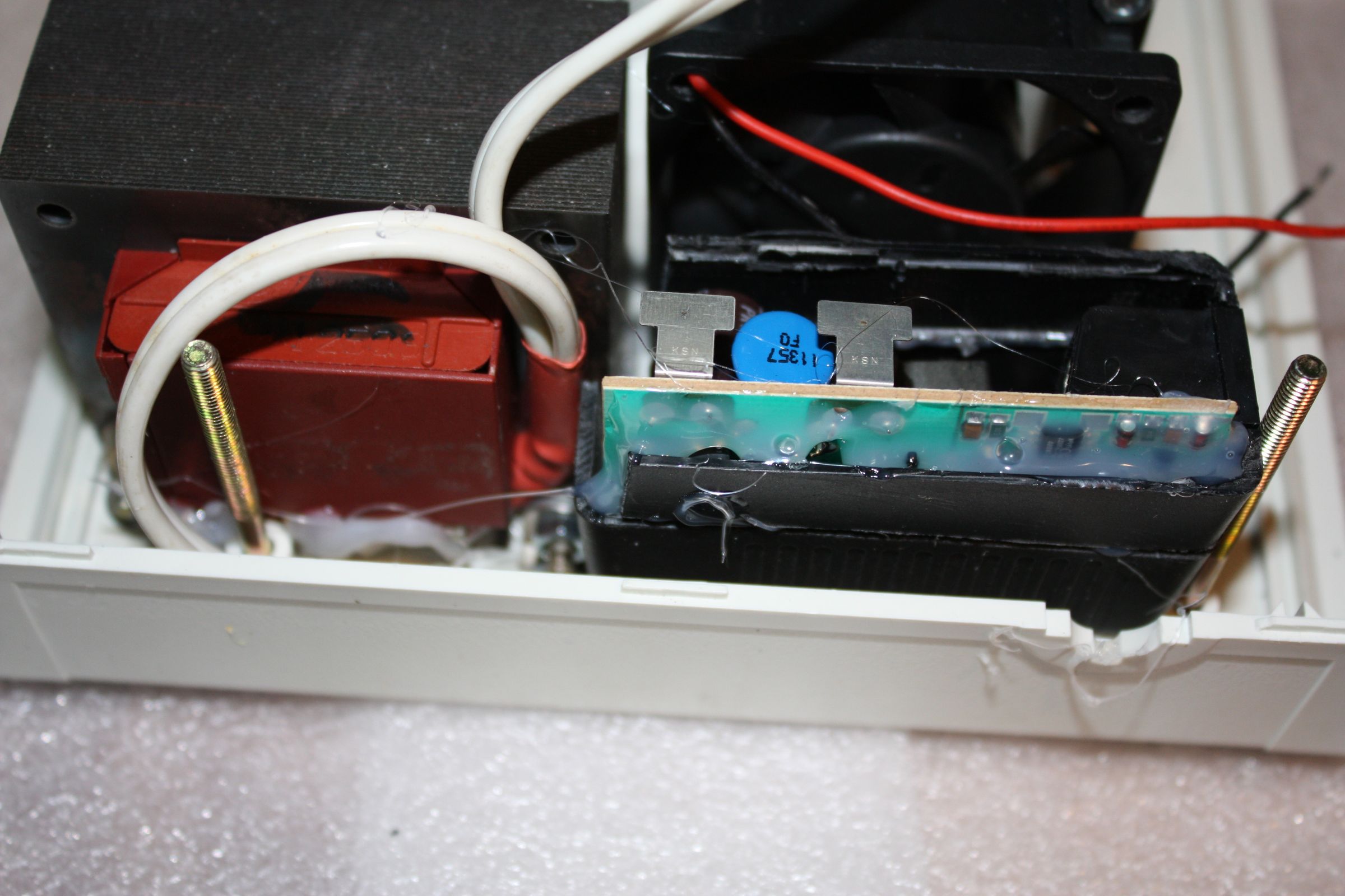 Small Variable Power Supply : 4 Steps (with Pictures) - Instructables