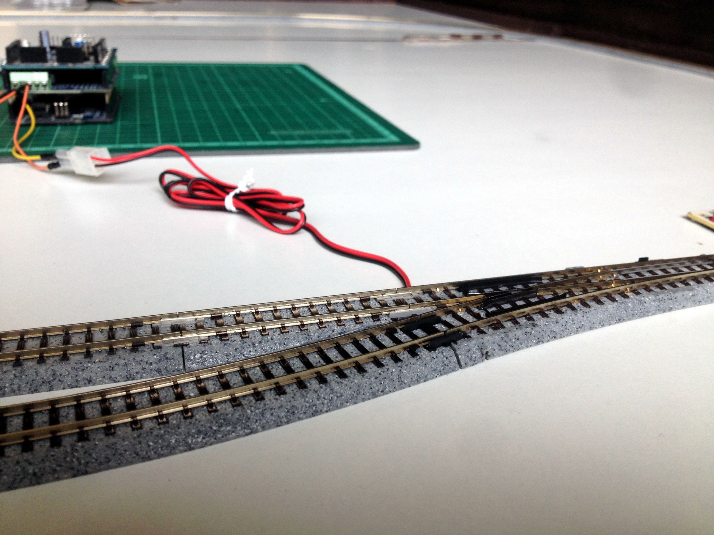 Automated Model Railroad Layout Running Two Trains (V2.0) | Arduino ...
