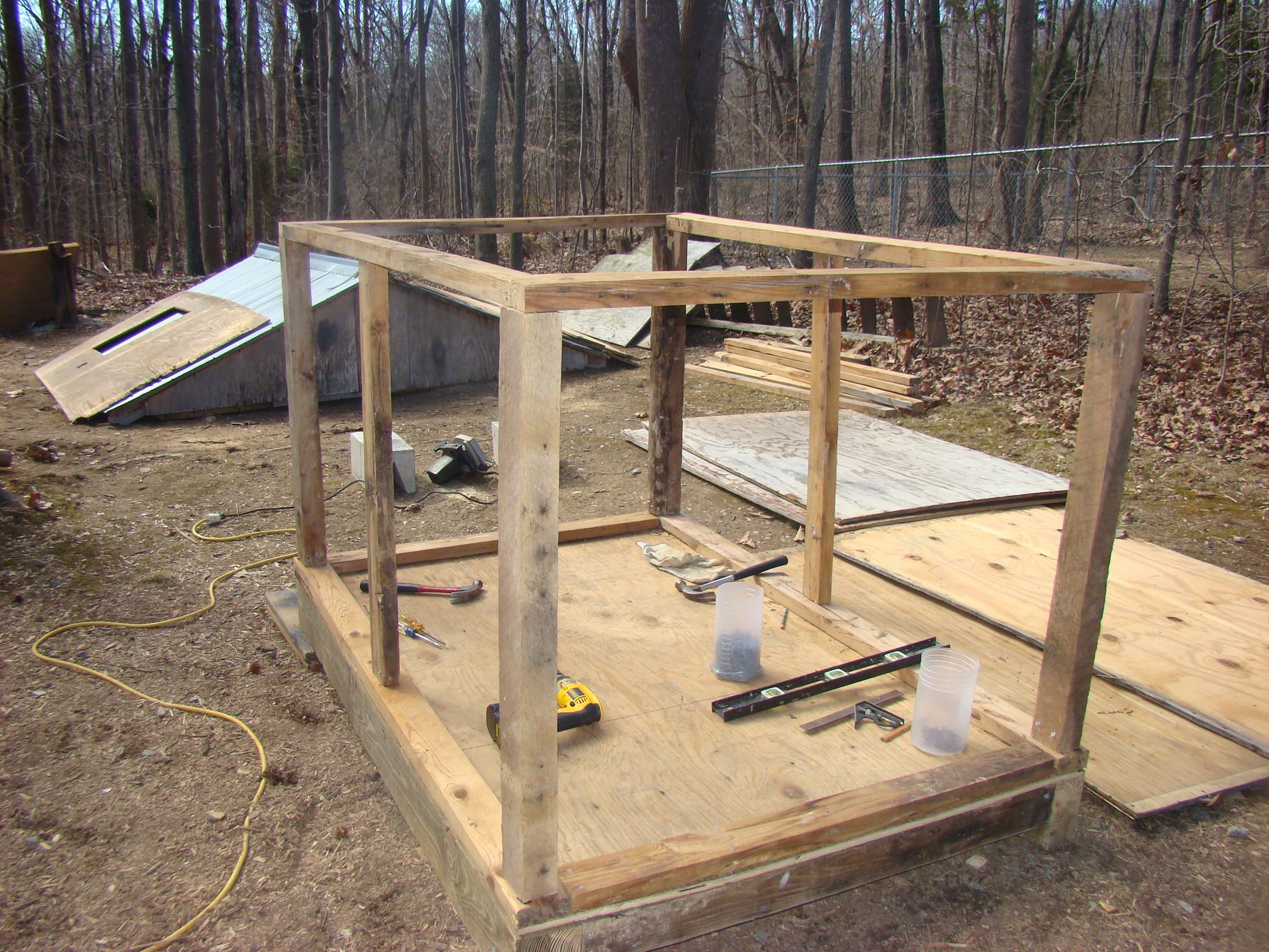 How to Build a Dog House : 9 Steps - Instructables