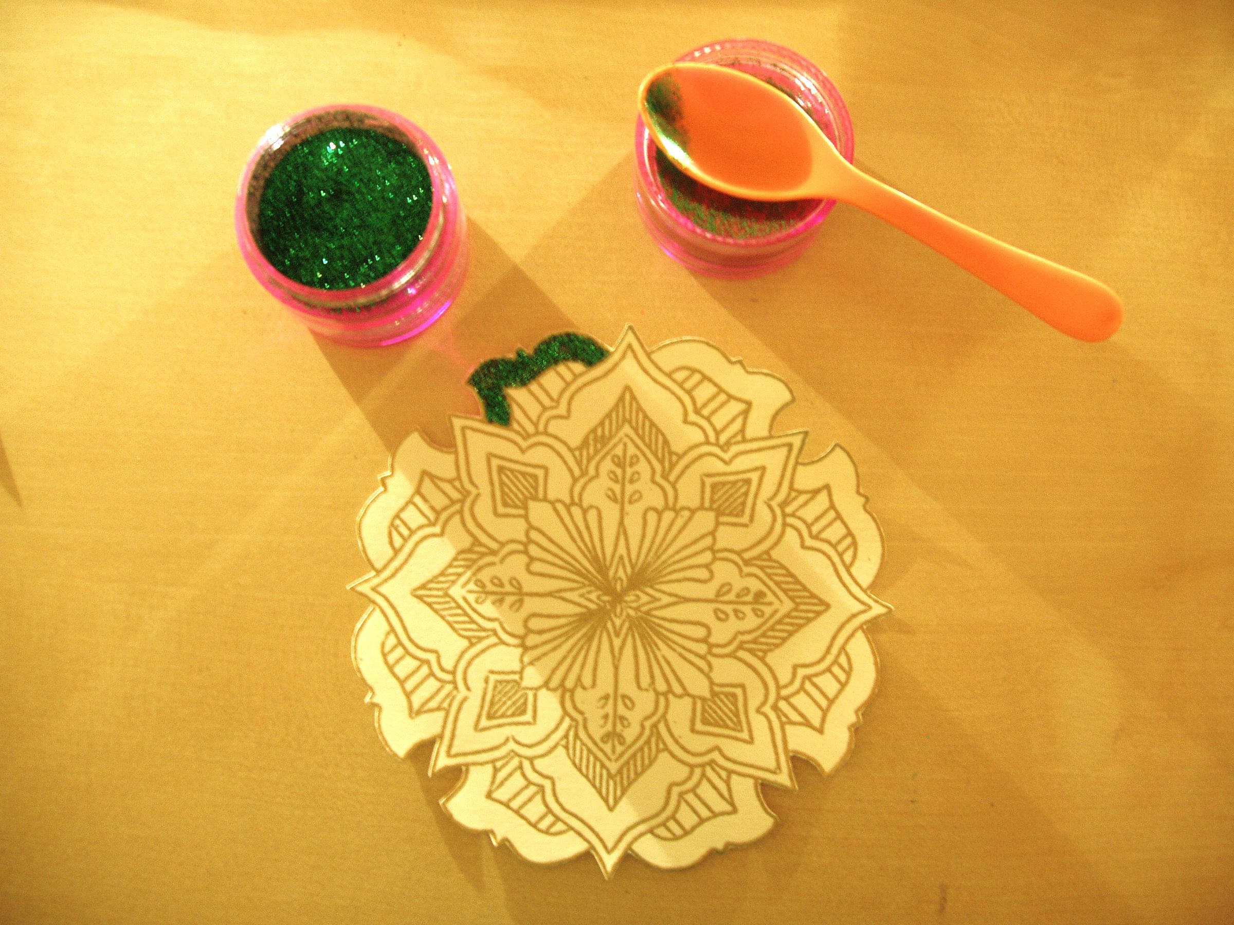 Christmas Medallion Card : 12 Steps (with Pictures) - Instructables