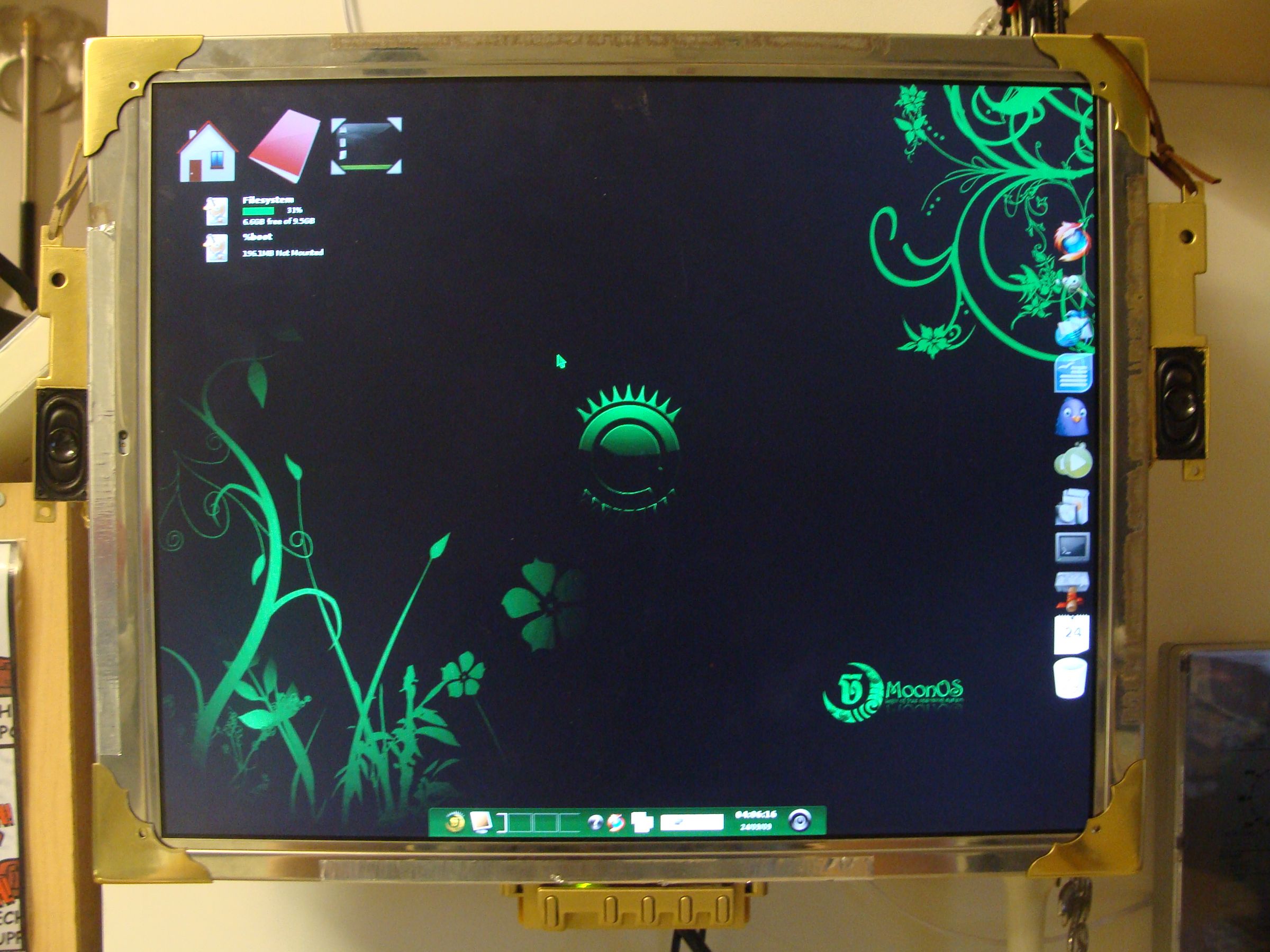 Steampunk LCD Monitor - Instructables