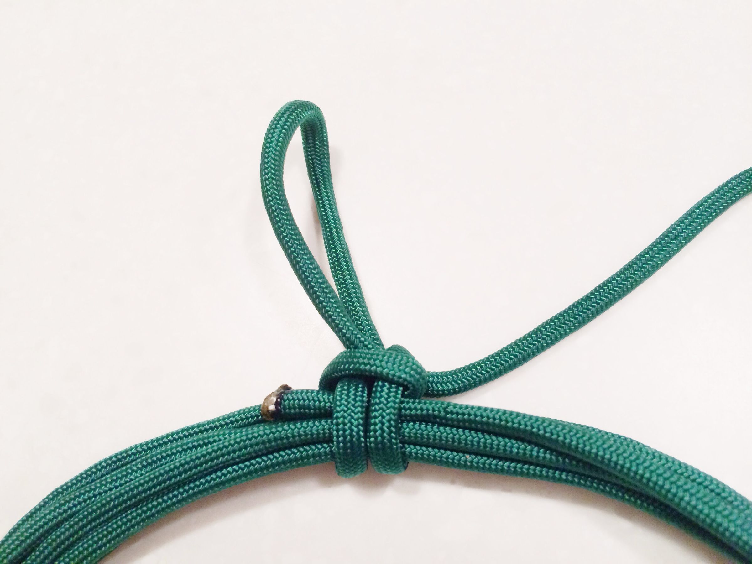 Paracord Storage - Tangle Free! : 4 Steps (with Pictures) - Instructables