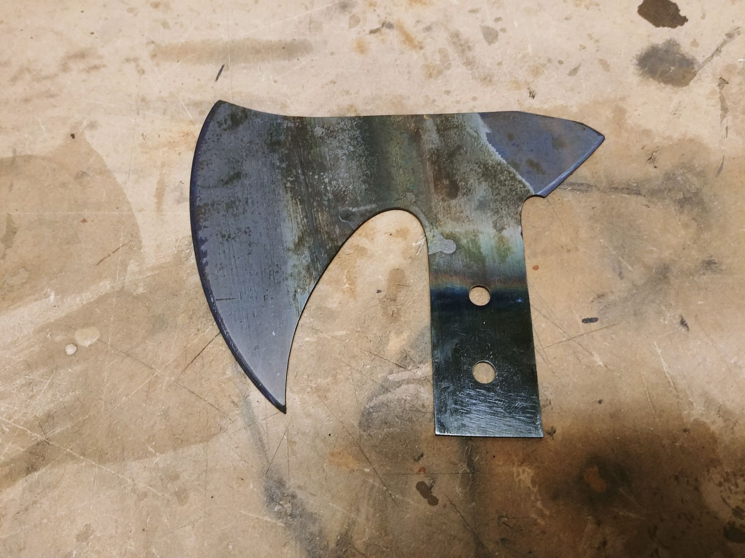 Saw Blade Throwing Hatchet : 17 Steps (with Pictures) - Instructables