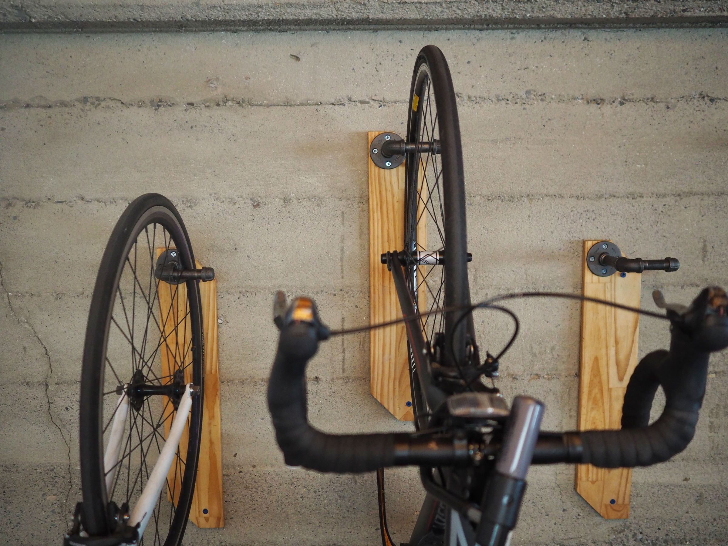 Reclaimed Wood and Pipe Bike Hangers : 5 Steps (with Pictures ...