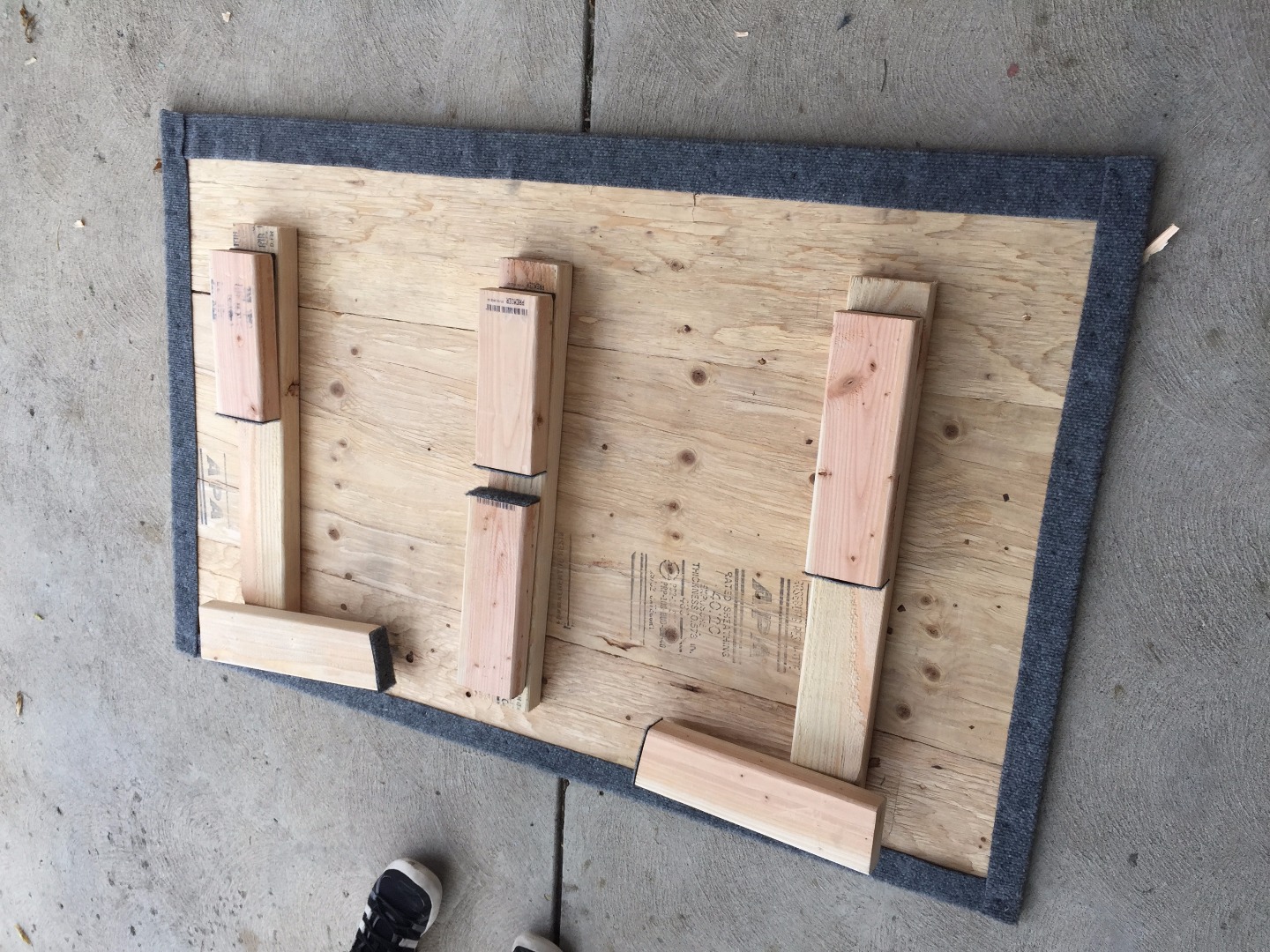 Toyota 4Runner Camper Sleeper Conversion With Table : 4 Steps ...