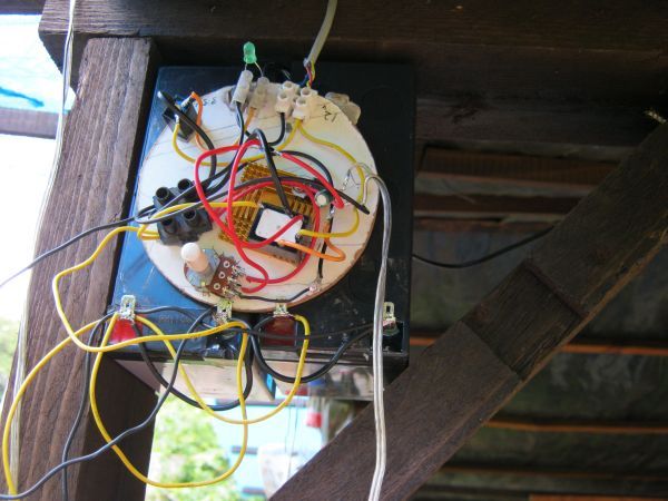 Solar Charger With Day Night Switch - Instructables