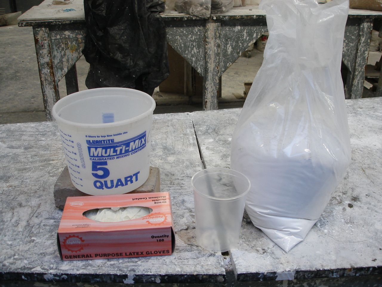 Plaster Mixing Made Easy : 7 Steps - Instructables