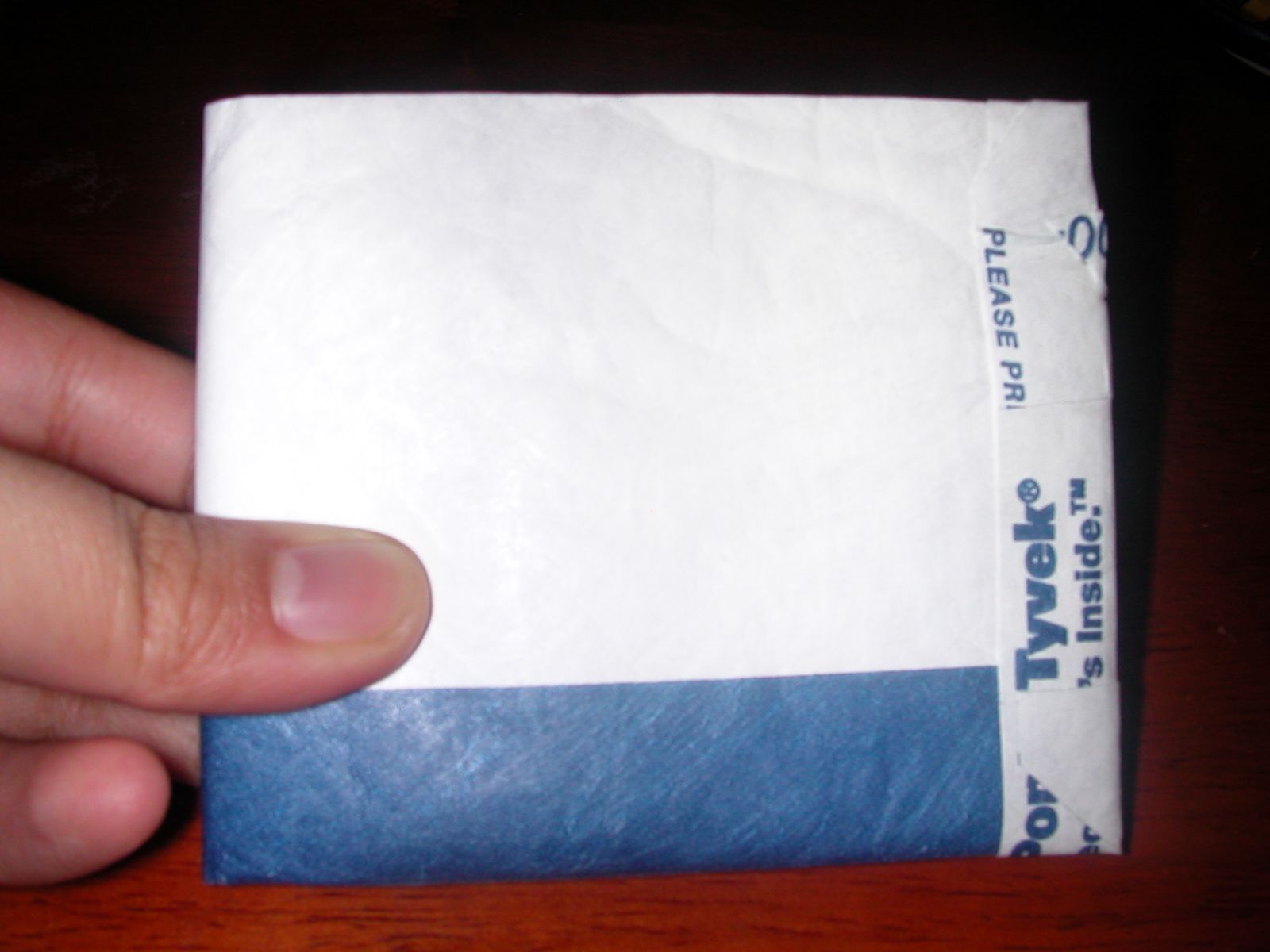 Tyvek Wallet With ID Window : 7 Steps - Instructables