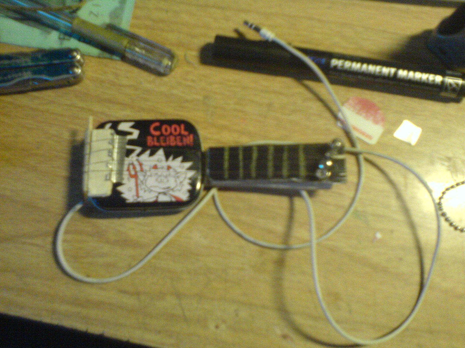 Altoids Tin Guitar! : 6 Steps - Instructables