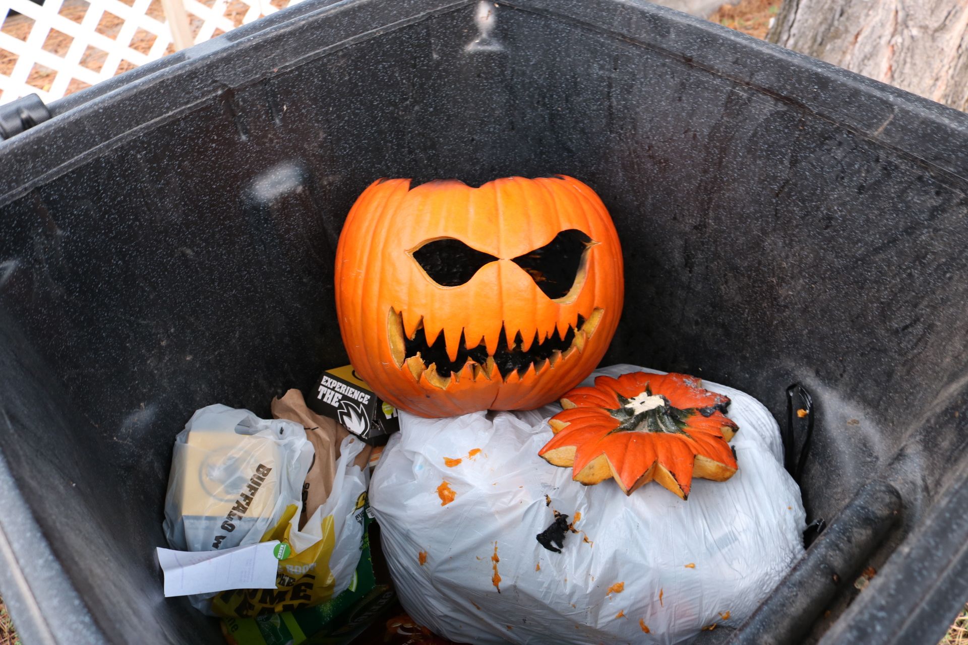 Flaming Halloween Jack-o'-lanterns : 6 Steps (with Pictures ...