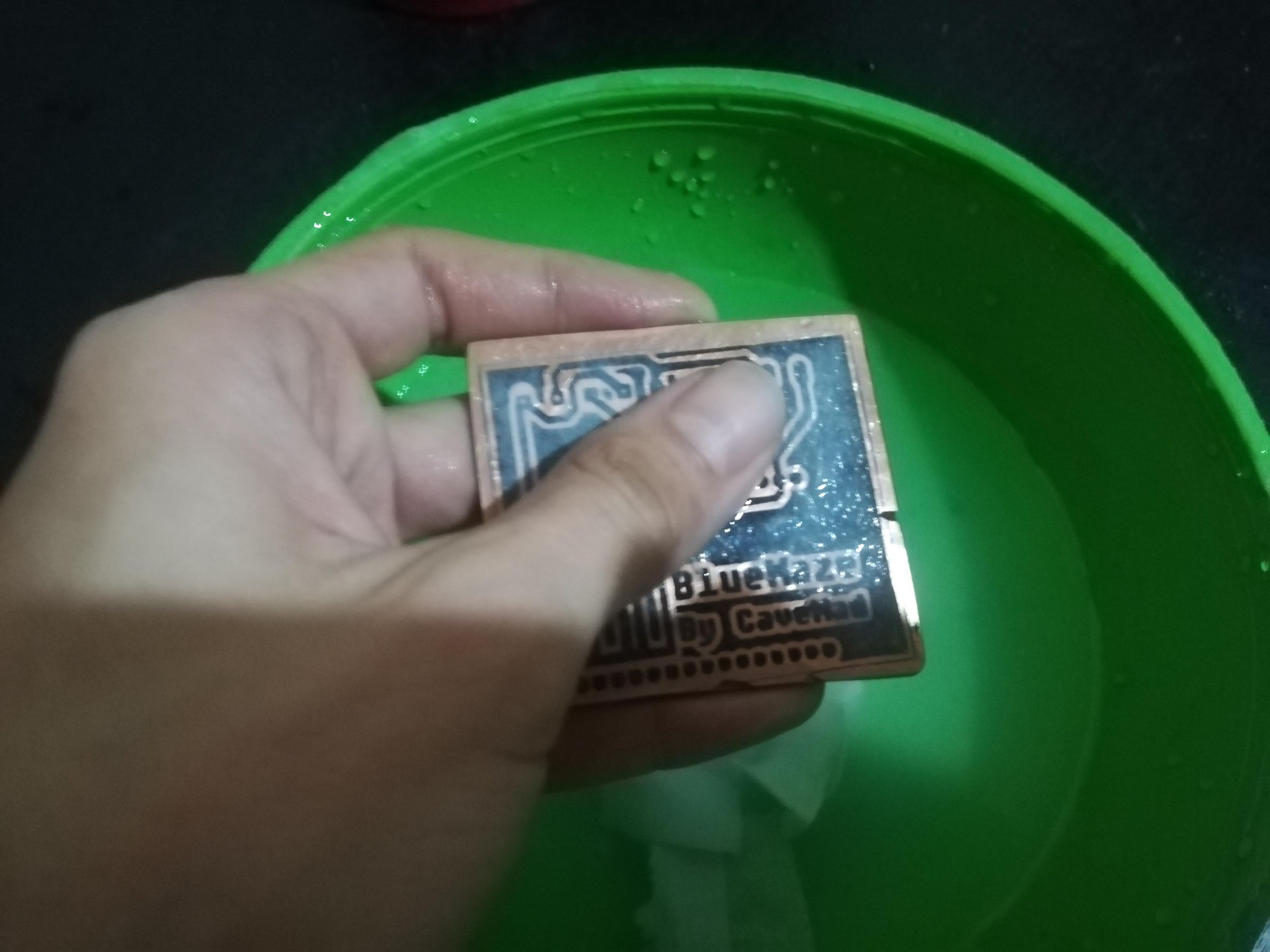 Etch Copper Using a Laser Printer- PCB Making : 5 Steps (with Pictures ...