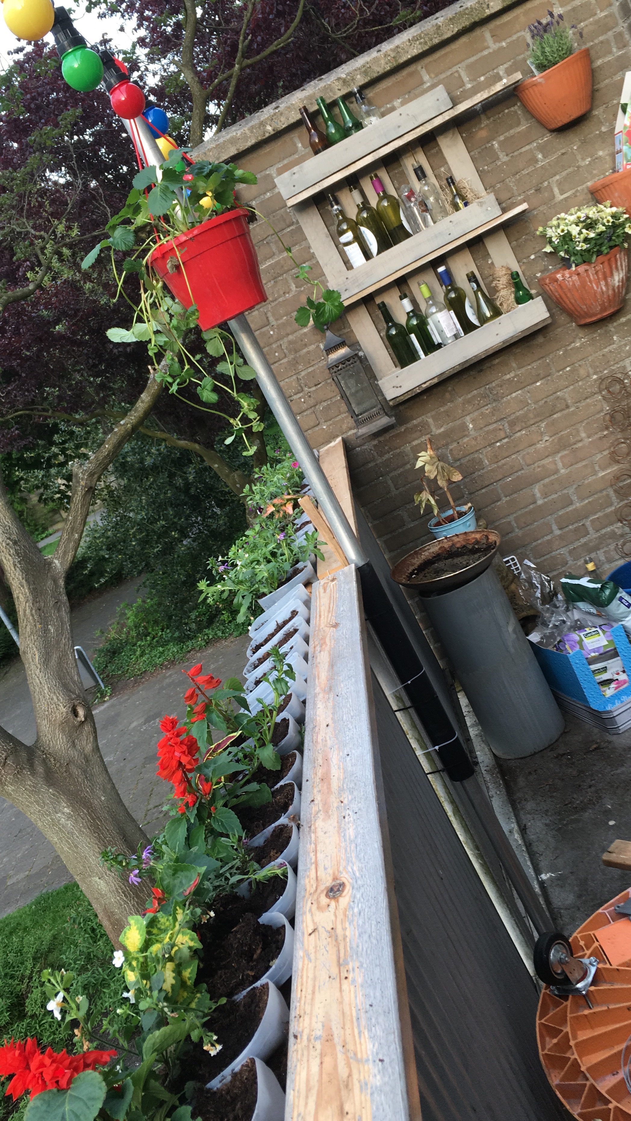 Recycle Upgrade of a Balcony : 6 Steps (with Pictures) - Instructables