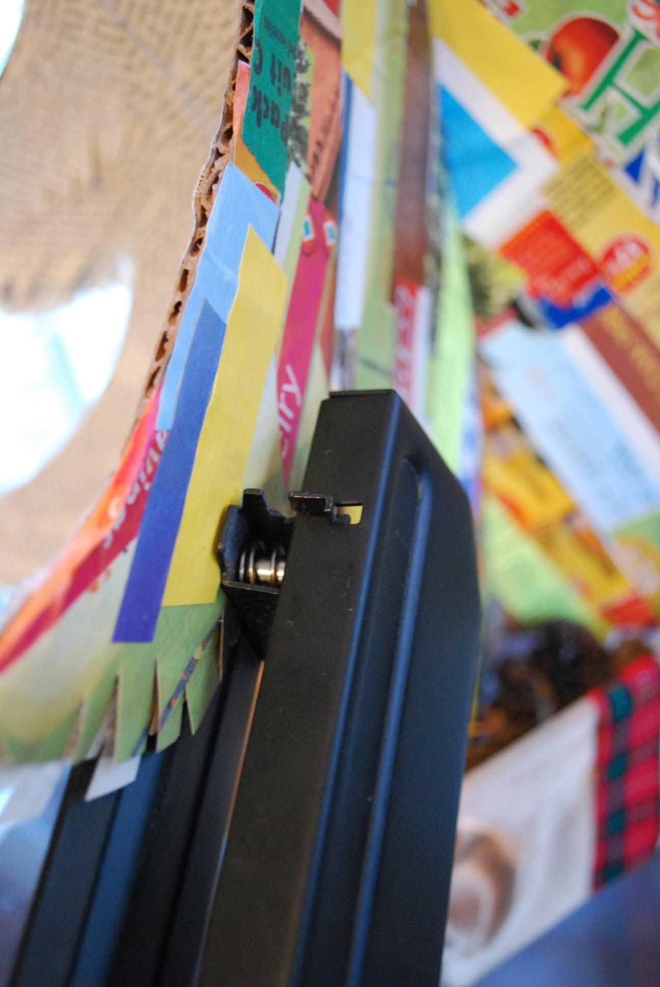 Junk Mail Christmas Tree : 5 Steps (with Pictures) - Instructables