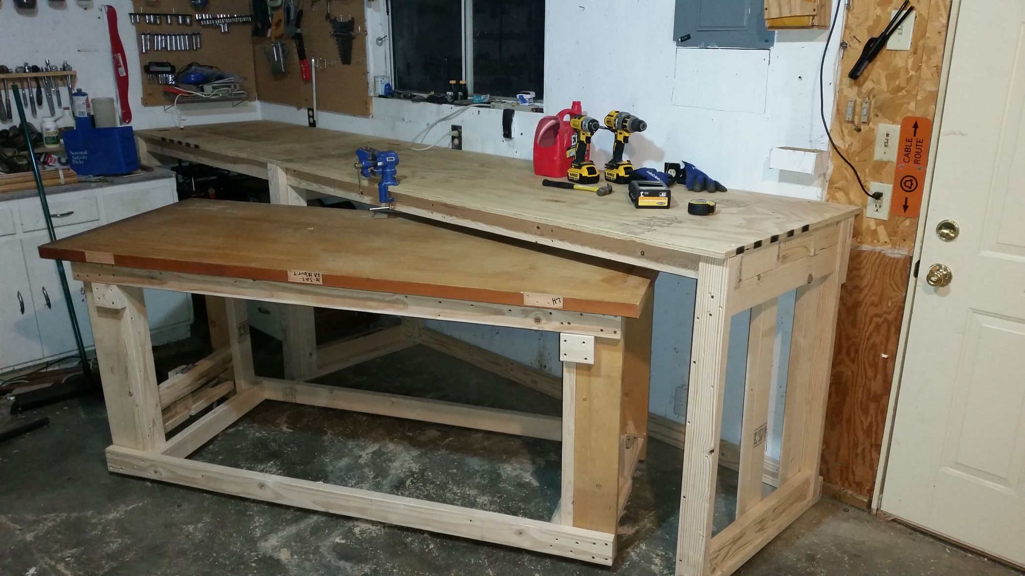 2x4 Work Bench With Nested Rolling Assembly Table : 10 Steps (with ...