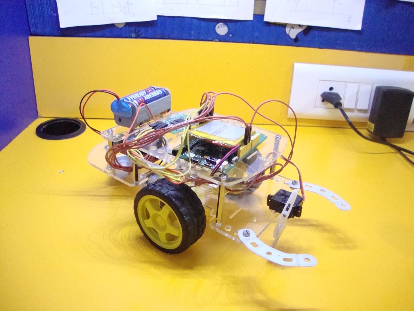 The Soccer Robot : 12 Steps (with Pictures) - Instructables