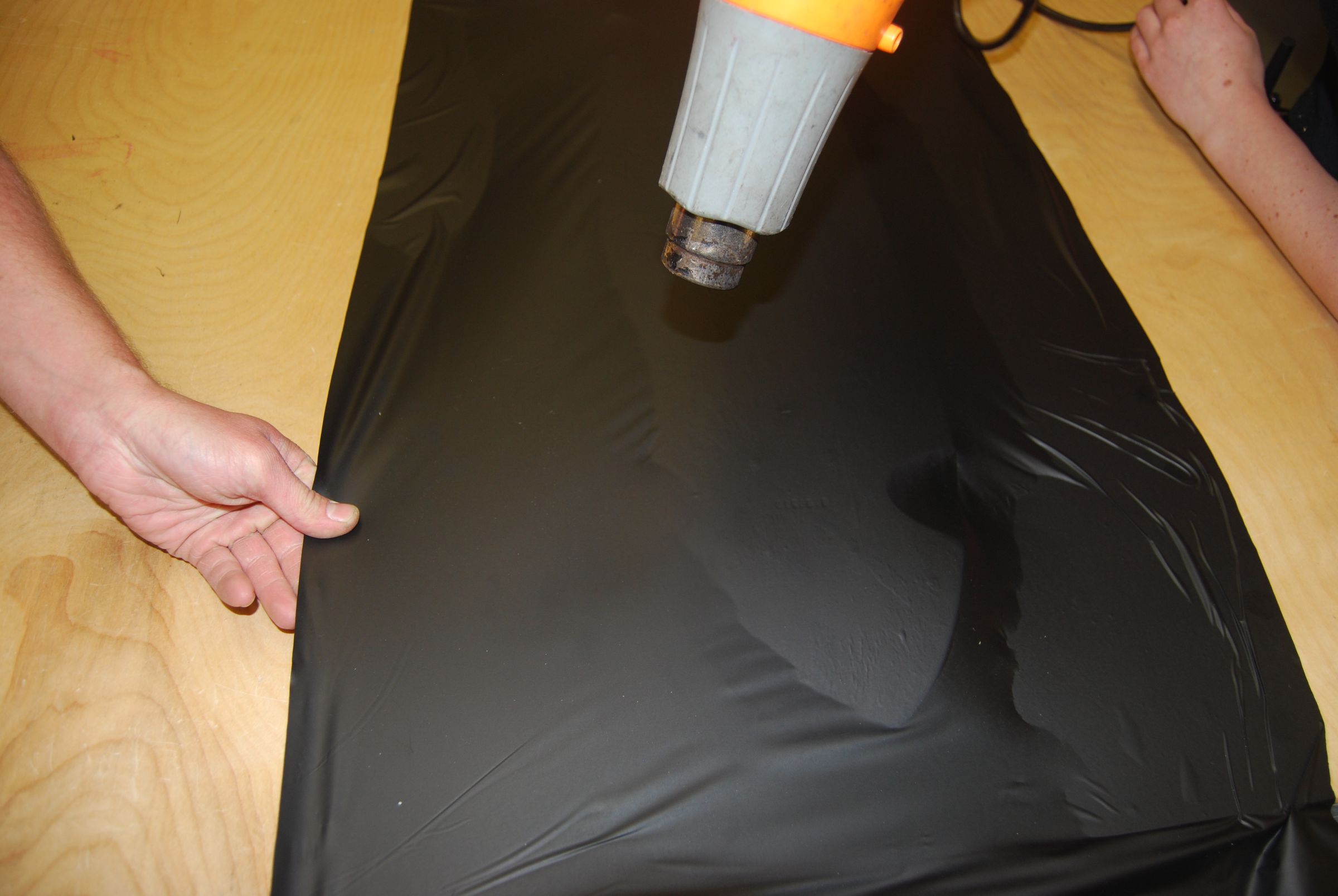 Applying Vinyl to Curved Surfaces : 4 Steps (with Pictures) - Instructables