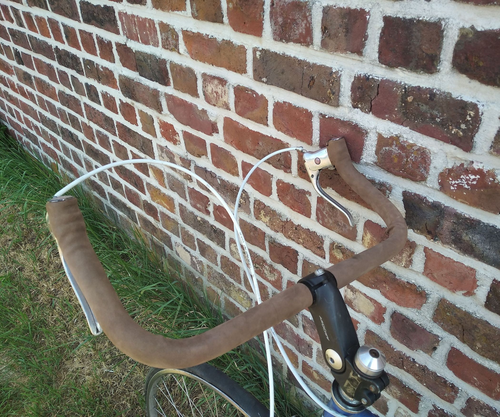 Leather Bicycle Handlebar Grip : 6 Steps (with Pictures) - Instructables