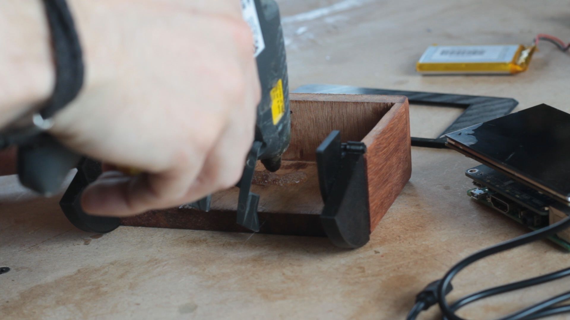 Tiny Wooden Laptop : 7 Steps (with Pictures) - Instructables