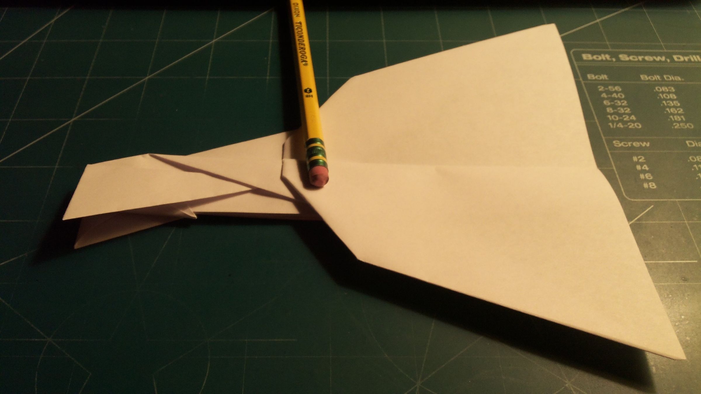 How to Make the Turbo Vulcan Paper Airplane : 5 Steps - Instructables