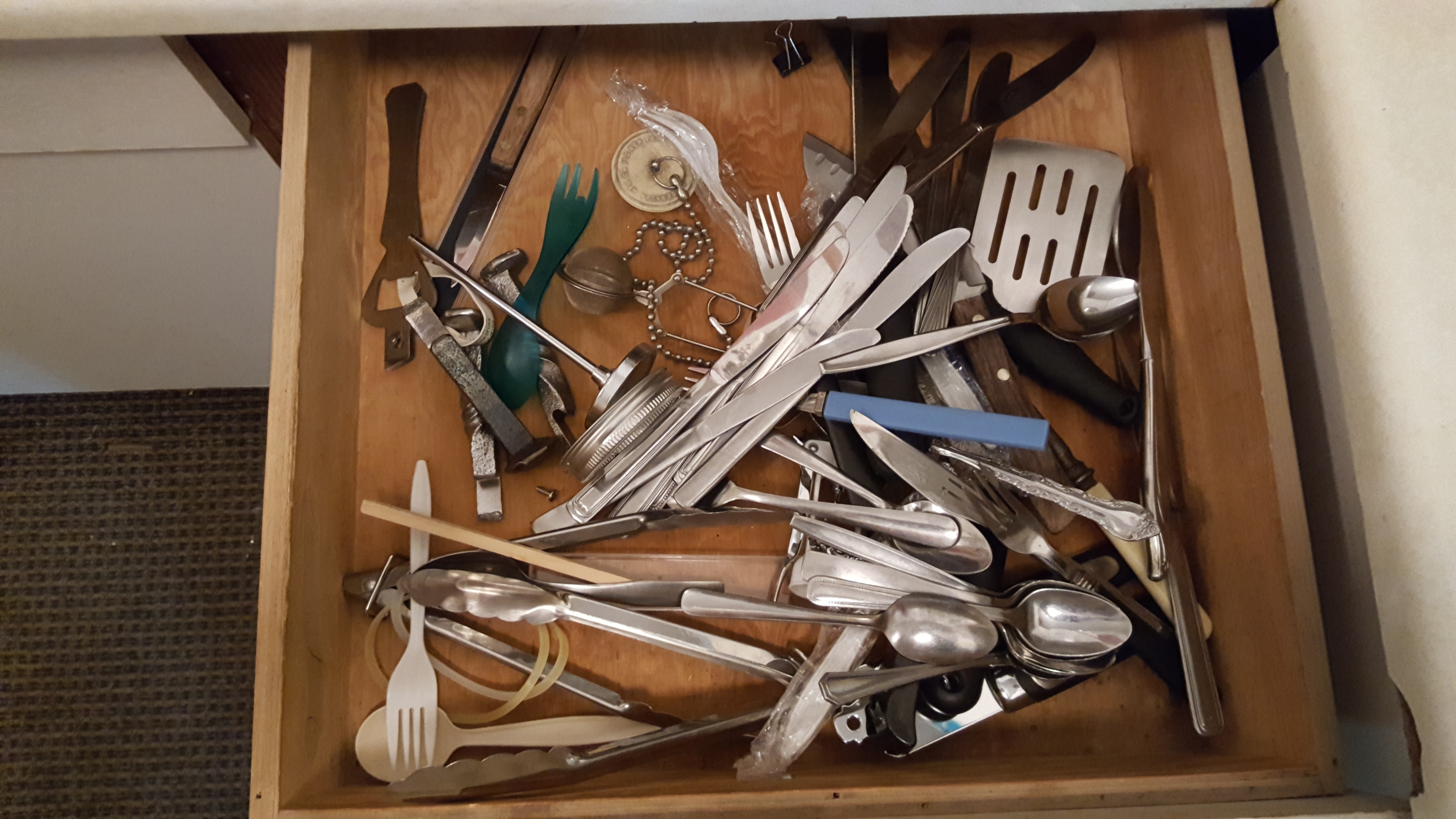 Defeat the Drawer Clutter : 3 Steps (with Pictures) - Instructables