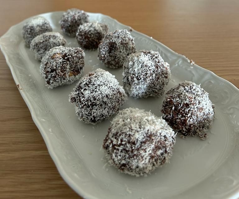 "Chocolate" Balls With a Healthy Twist! : 8 Steps (with Pictures ...