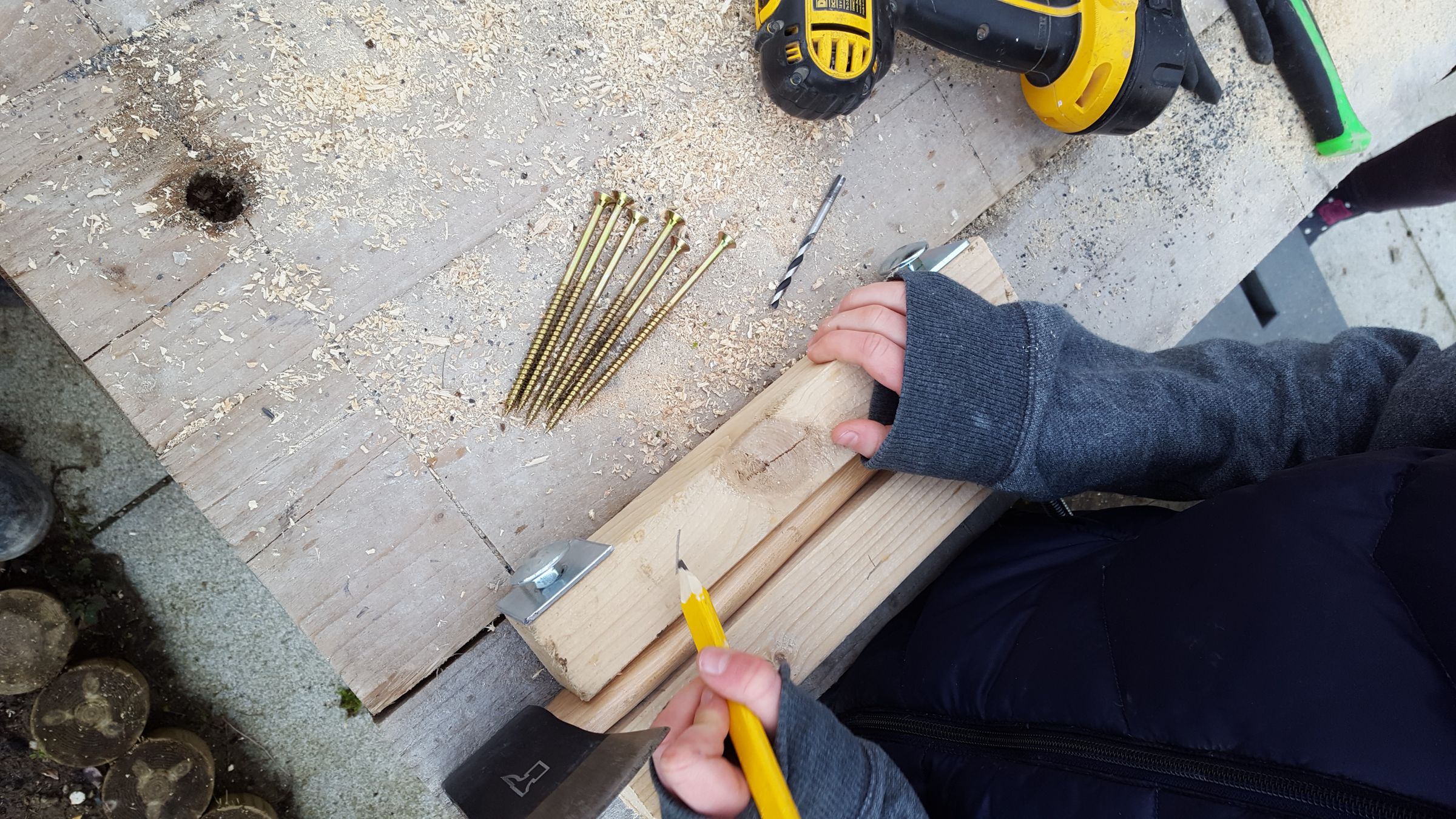 Kindling Made From Pallets : 4 Steps - Instructables