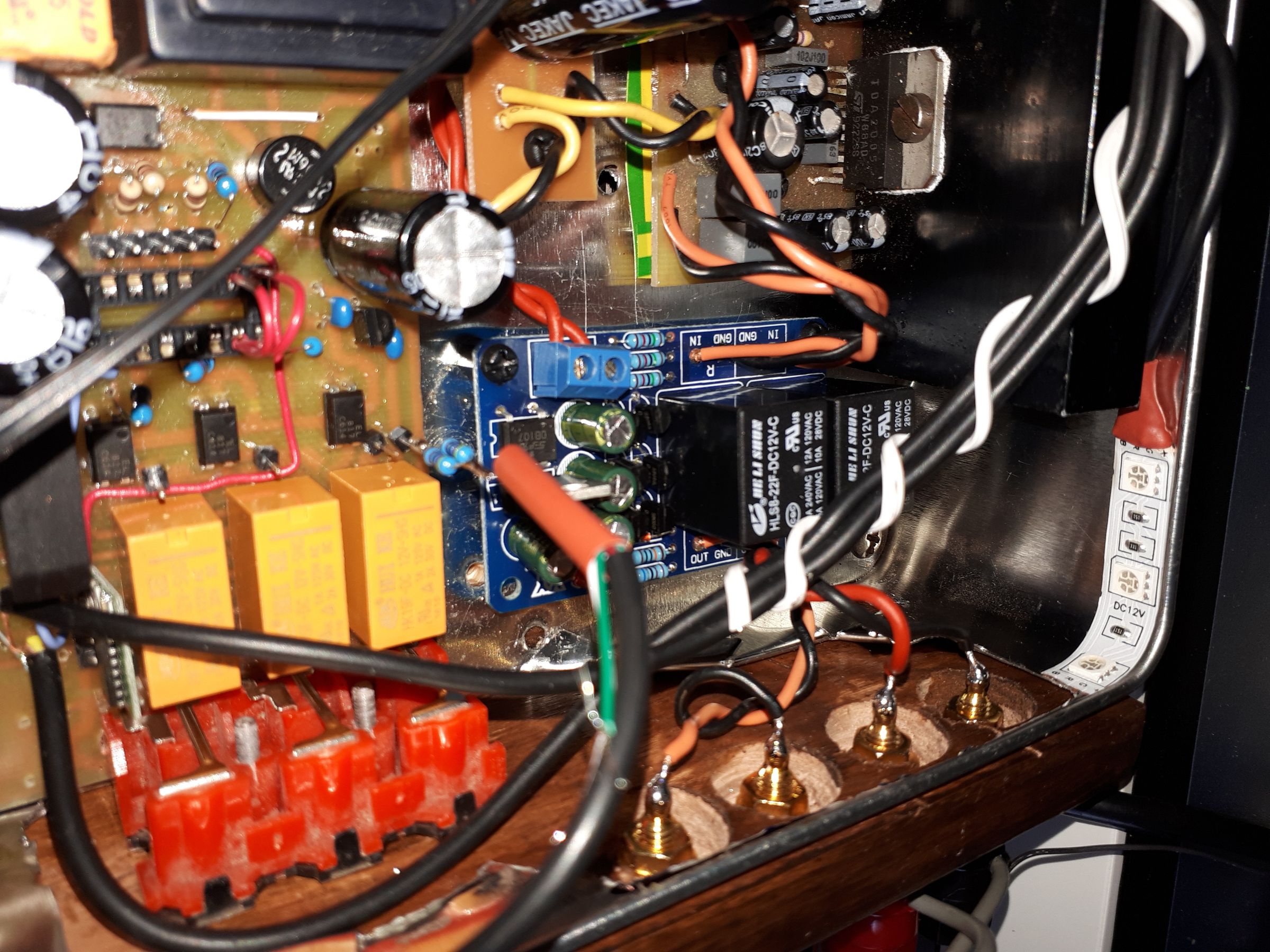 Upgrade of TDA2005 Amplifier : 6 Steps (with Pictures) - Instructables