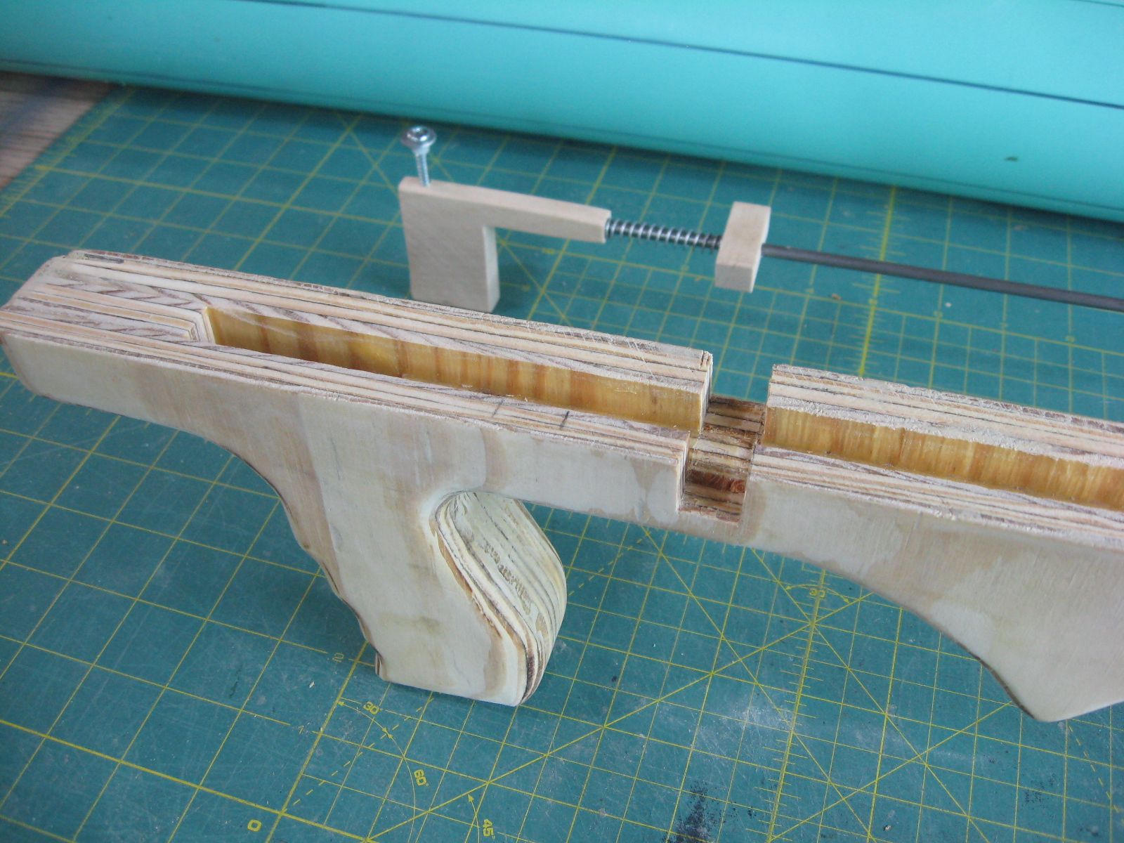 Bungee Bazooka : 17 Steps (with Pictures) - Instructables