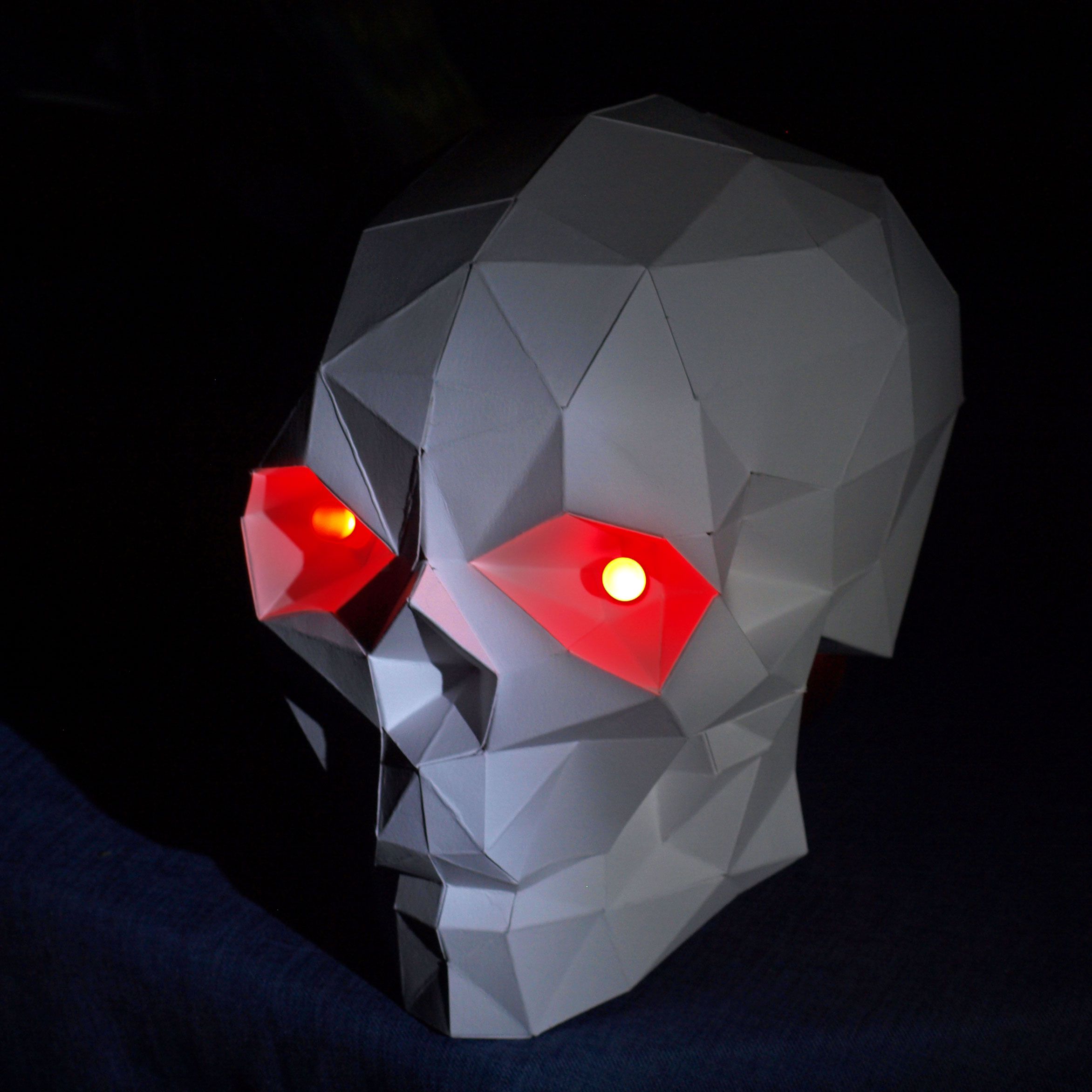 Papercraft Skull With Glowing Eyes : 15 Steps (with Pictures ...