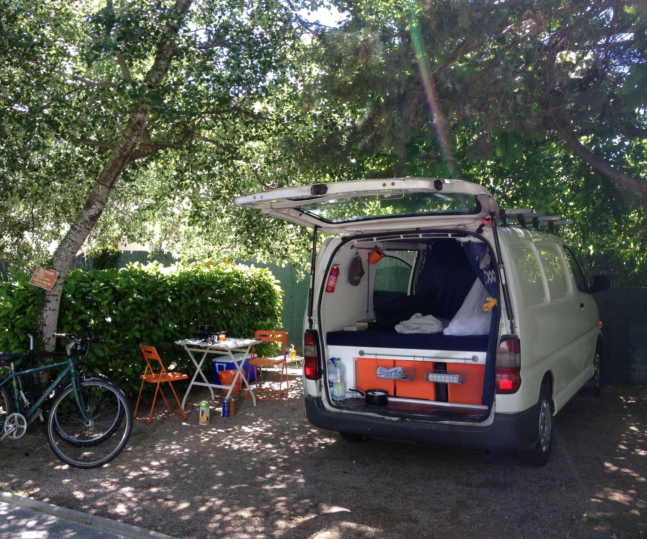 White Van Camper Conversion : 10 Steps (with Pictures) - Instructables