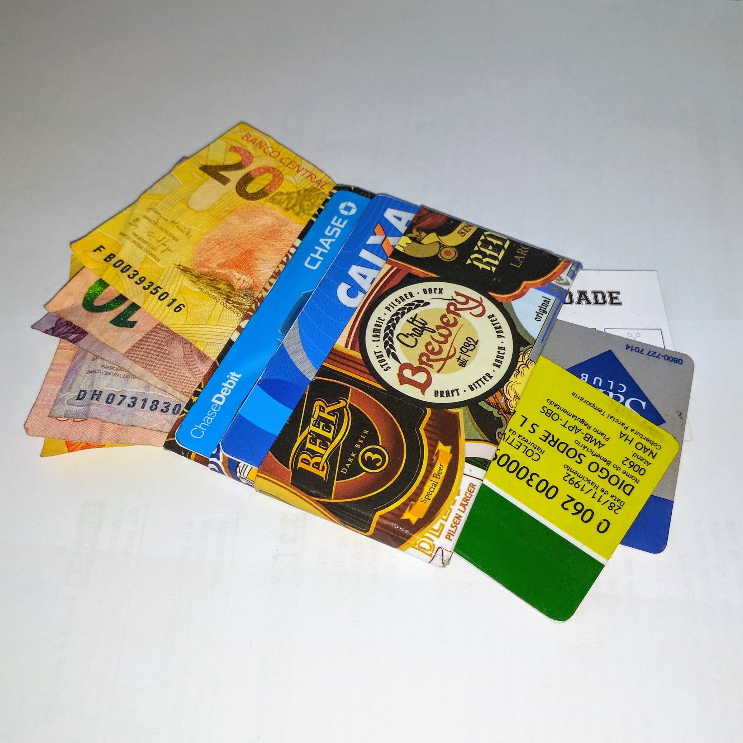 Minimalist Plastic Paper Wallet and Card Holder : 9 Steps (with ...