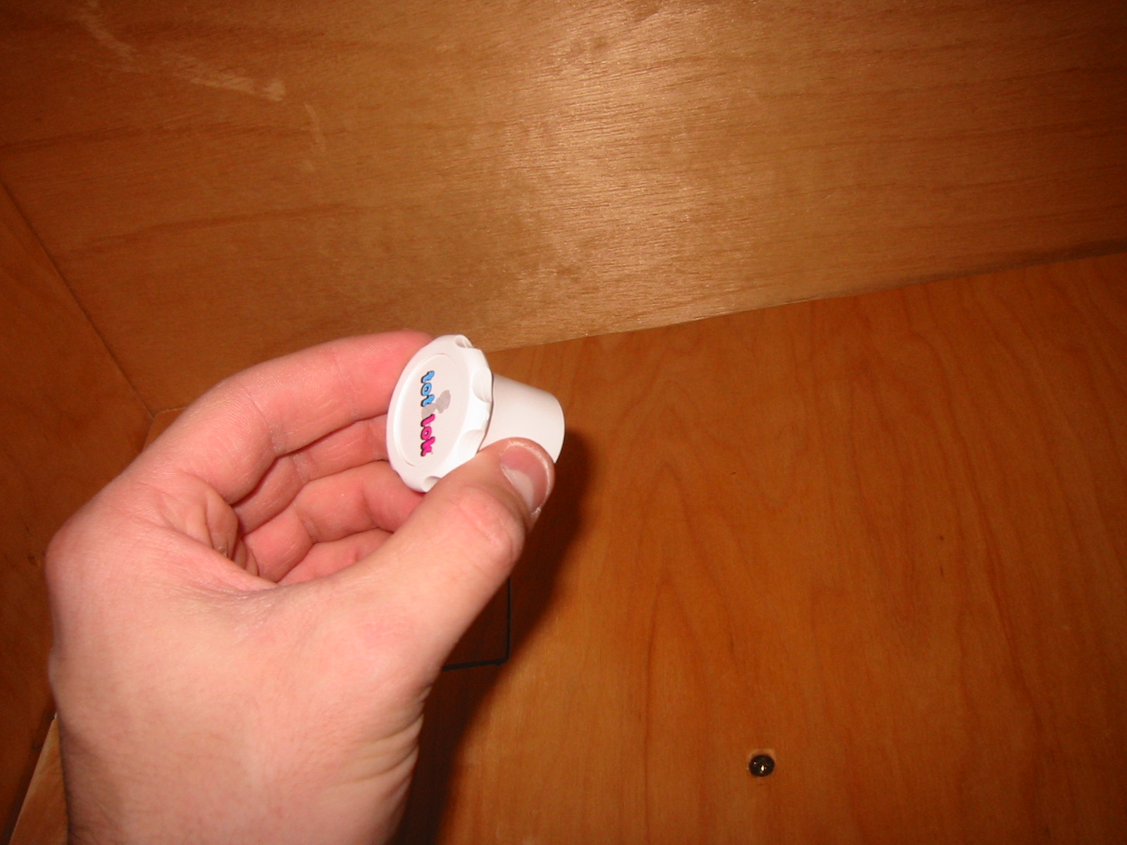 Cheap Secret Compartment! : 4 Steps (with Pictures) - Instructables