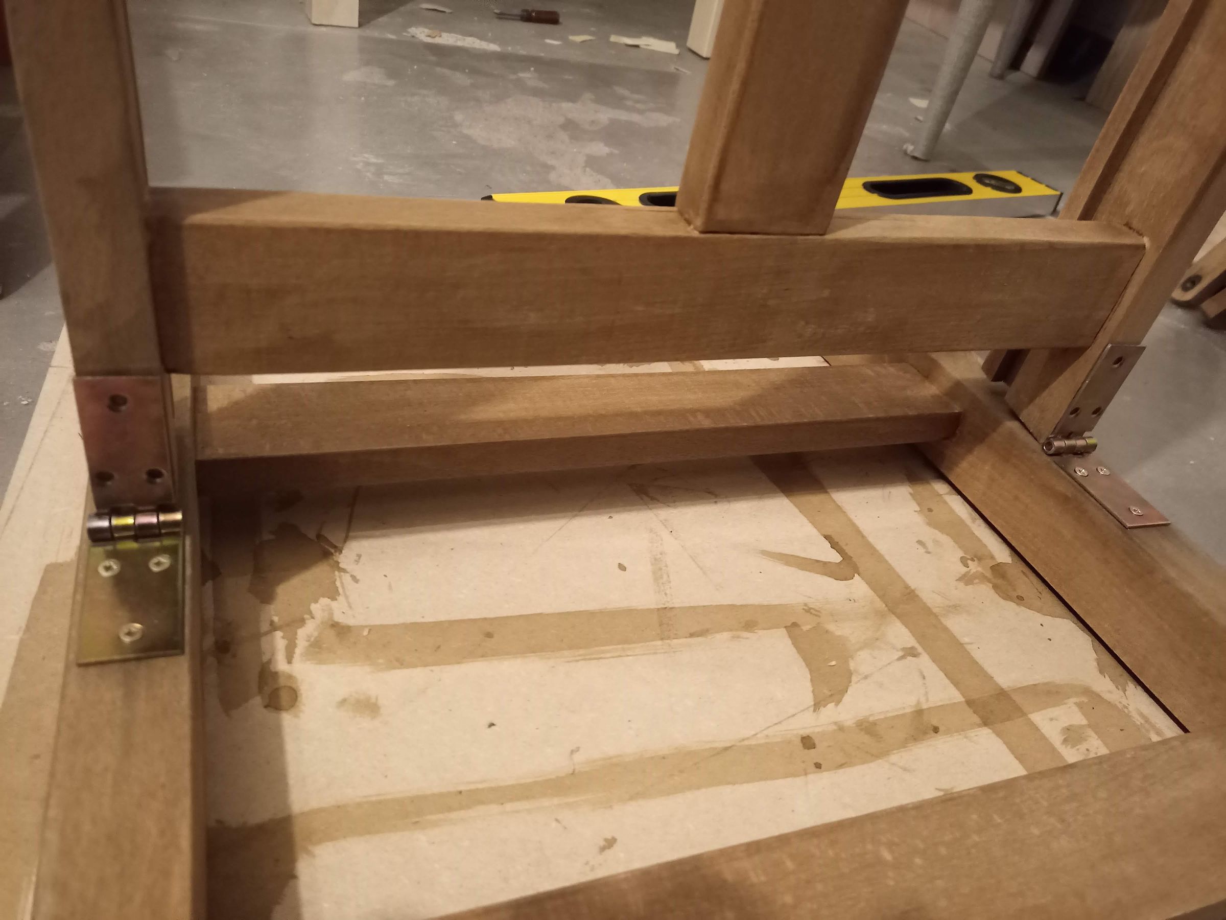 Old Easel Restoration : 21 Steps (with Pictures) - Instructables