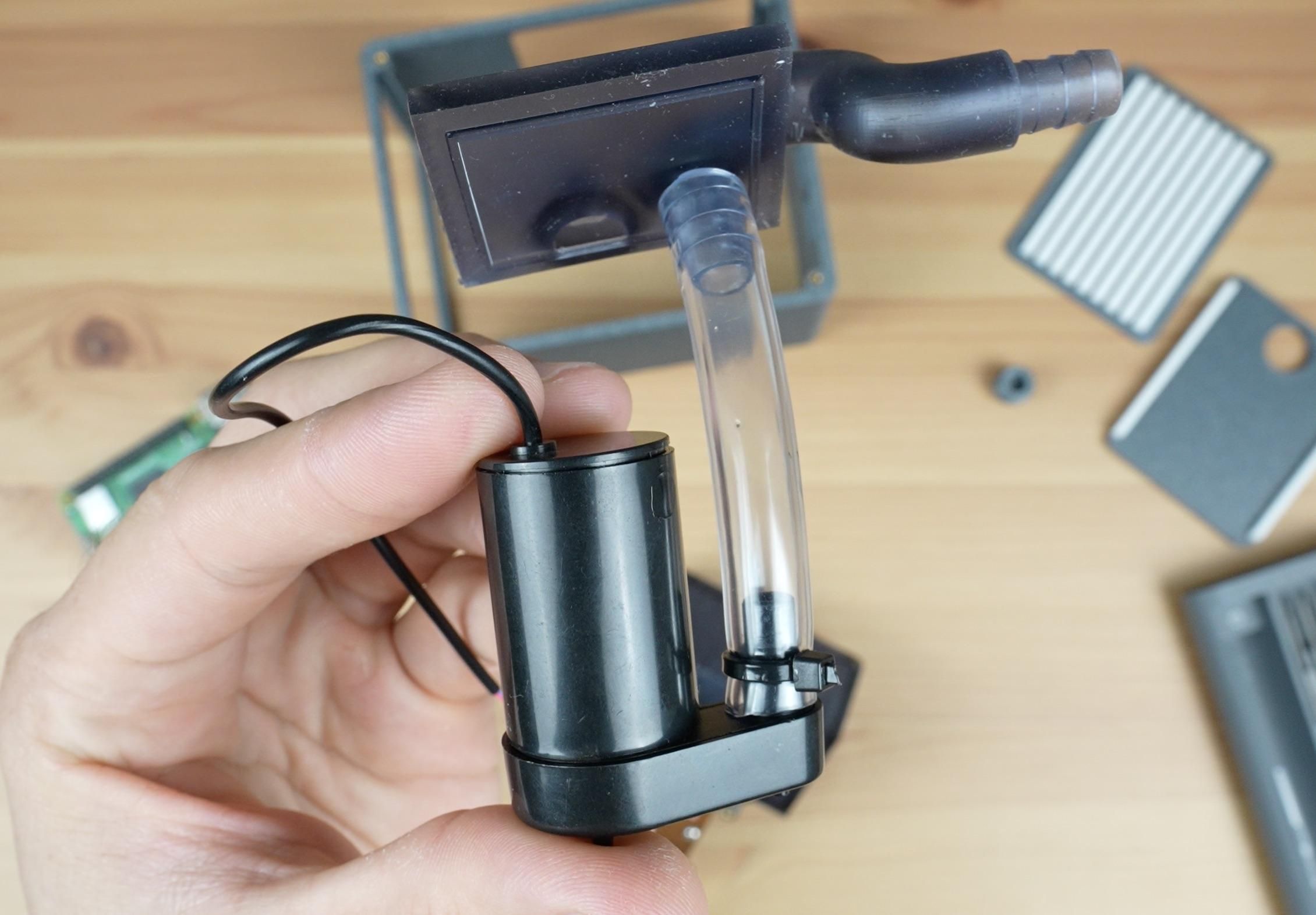 Raspberry Pi 5 Case With Integrated Water Cooling : 6 Steps (with ...