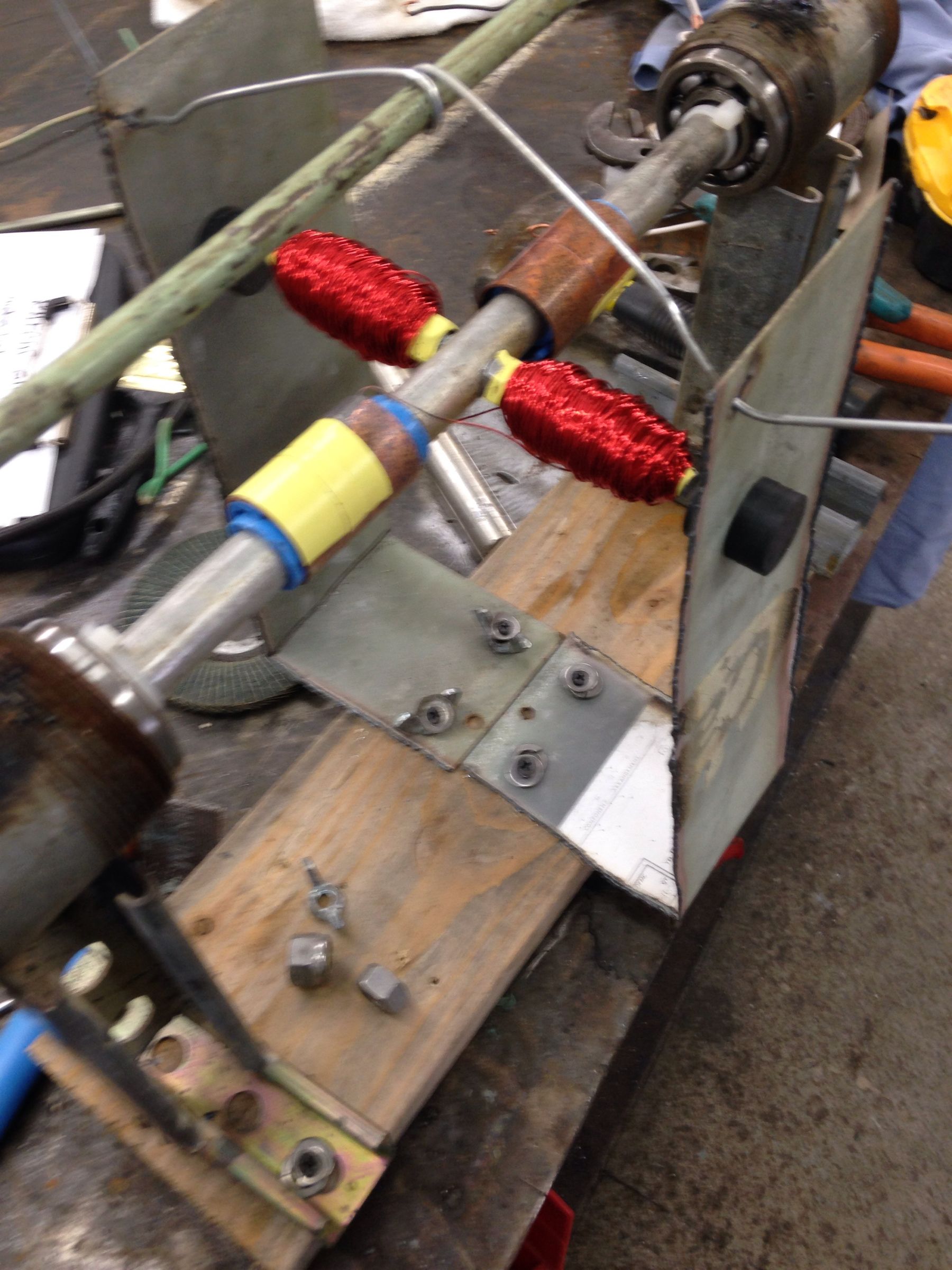 HOMEMADE DC MOTOR/generator : 3 Steps - Instructables