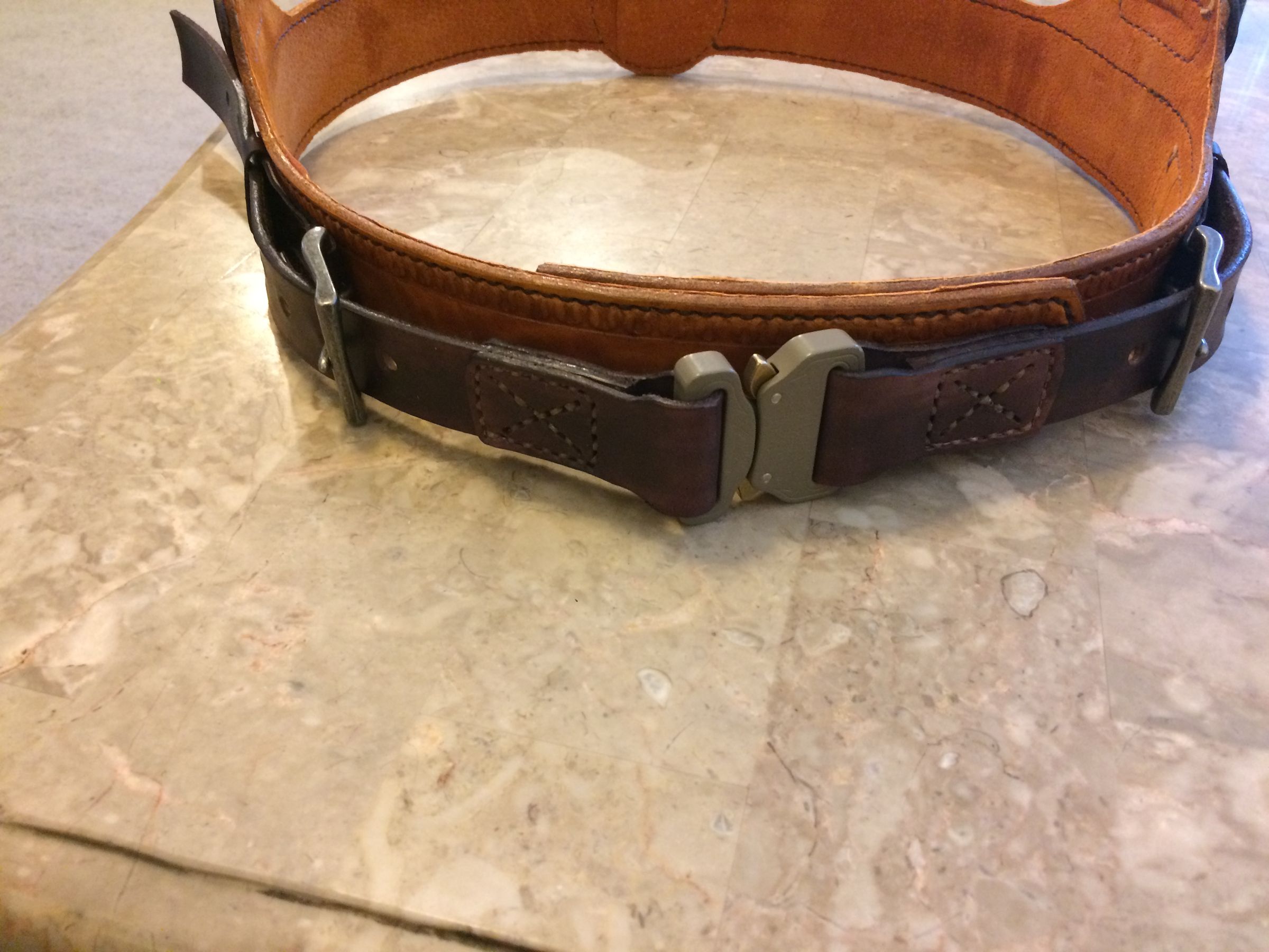 Jedi Gunslinger Tool Pouch : 5 Steps (with Pictures) - Instructables