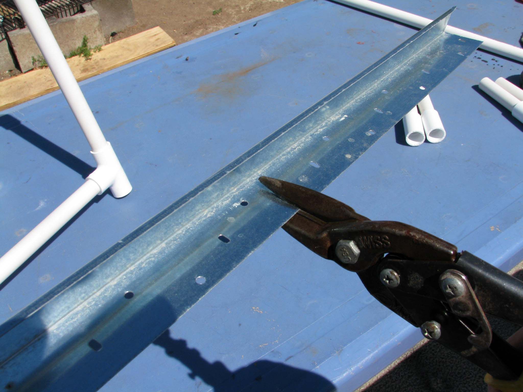 PVC Easel : 6 Steps - Instructables