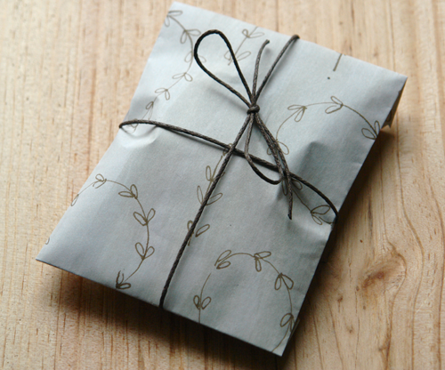 Small Paper Bags for Your Small Gifts : 10 Steps (with Pictures ...